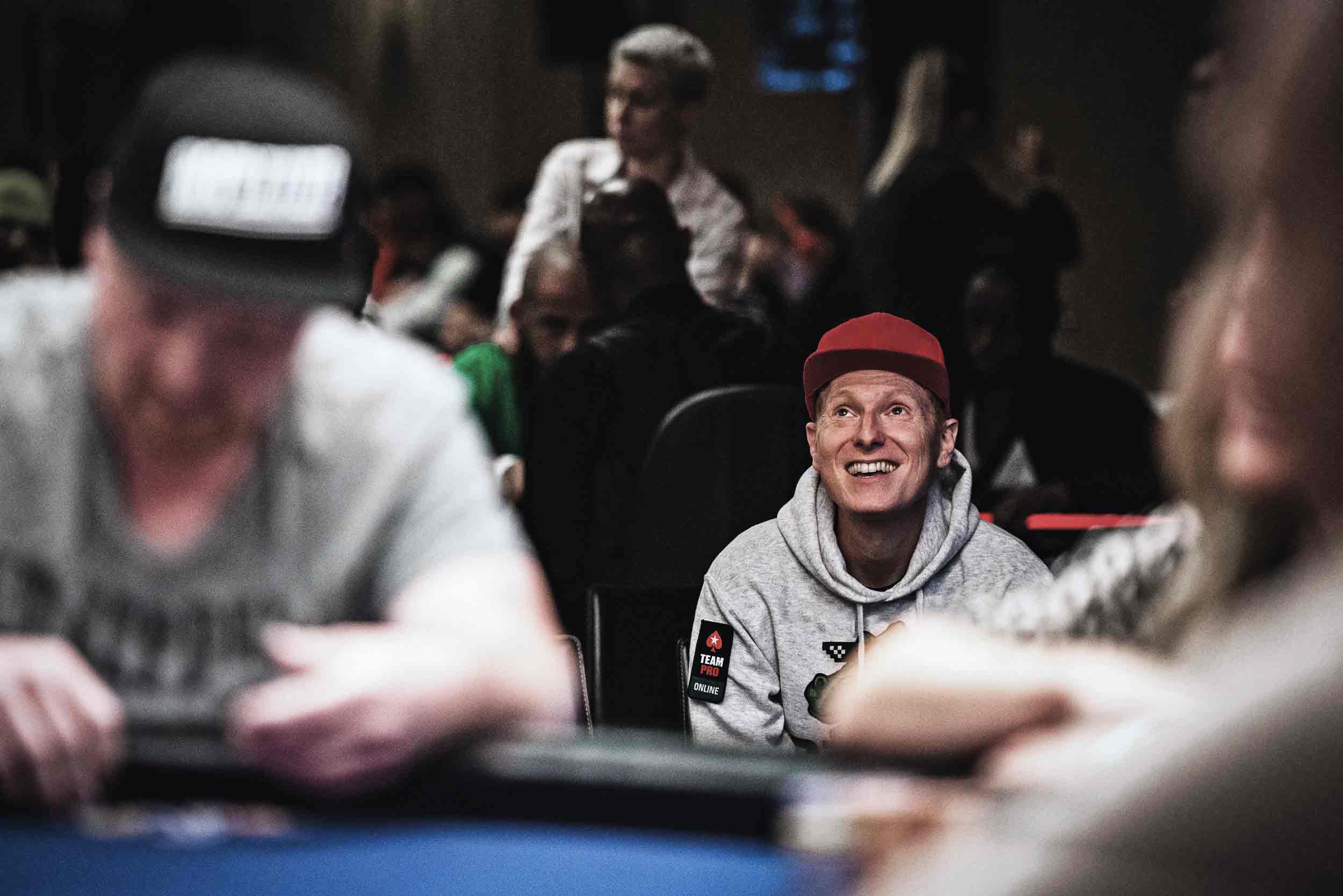 How to Take Notes Effectively - PokerStars Learn