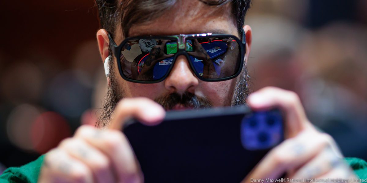 Tips for First-Time Live Poker Player - PokerStars Blog